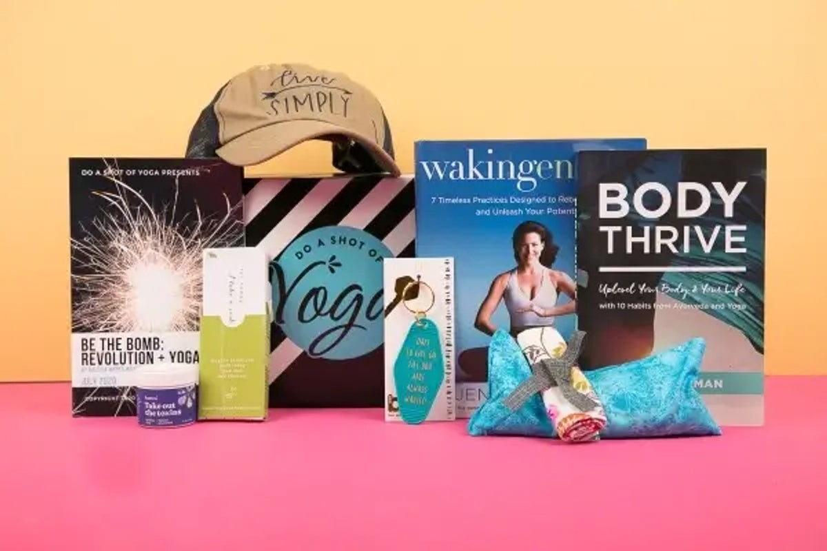 The Best Yoga Subscription Boxes for Your Home Om - Cratejoy