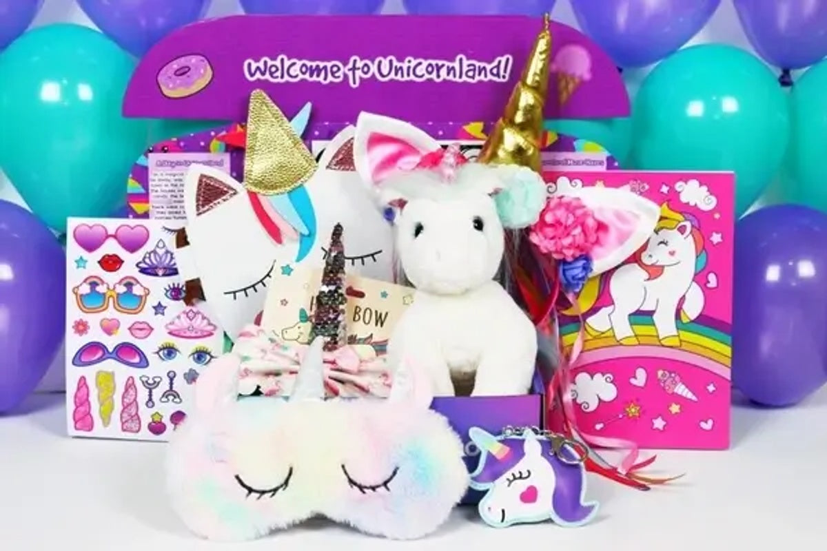 Best Monthly Subscription Boxes for Girls - Cratejoy